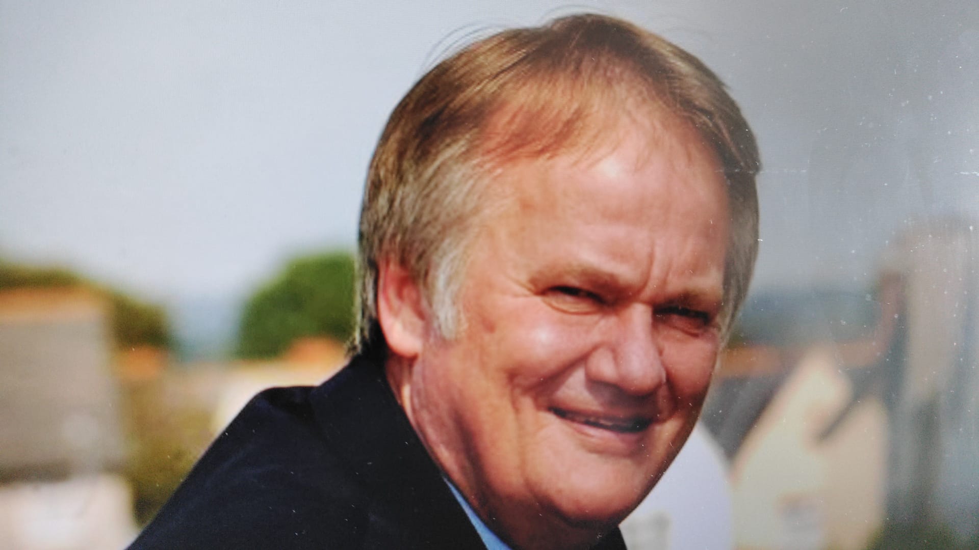 Pwy yw Russell Goodway? "Awen" yr Arena a phypedfeistr Caerdydd - undod